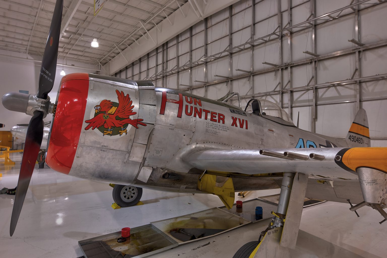 Republic P-47D Thunderbolt “Hun Hunter XVI” – Tennessee Museum Of Aviation